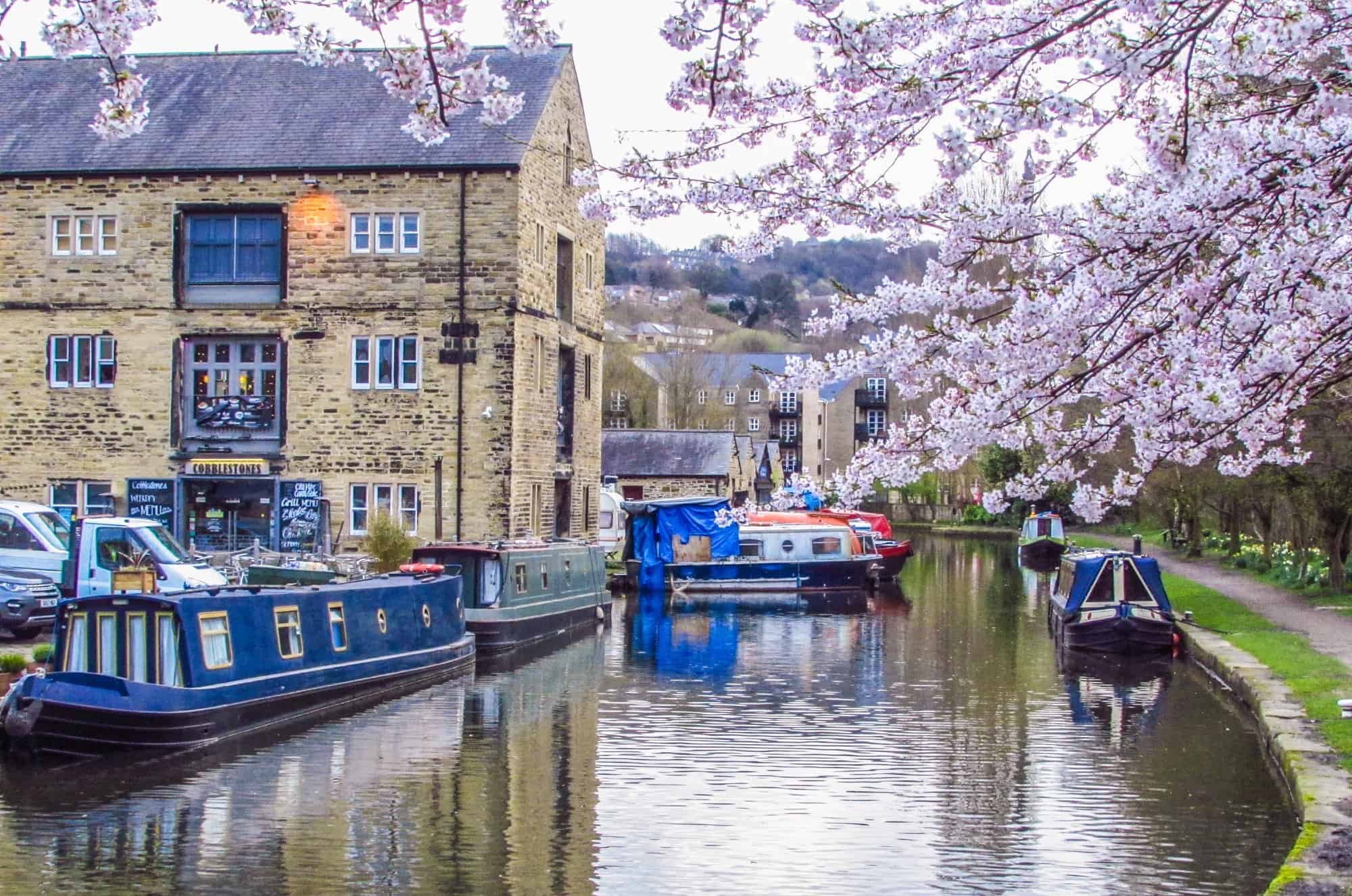Beautiful Spring Day in Sowerby Bridge - Dyers Cottage Yorkshire ...